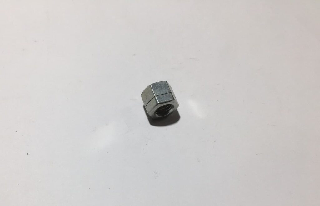 M16 split nut, B019650
